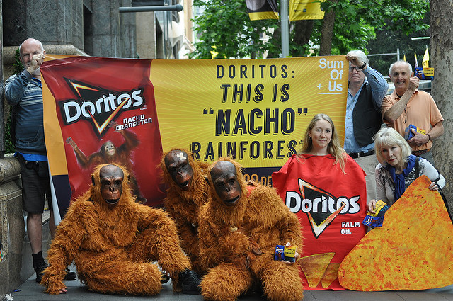 Chip in to keep SumOfUs strong in Australia