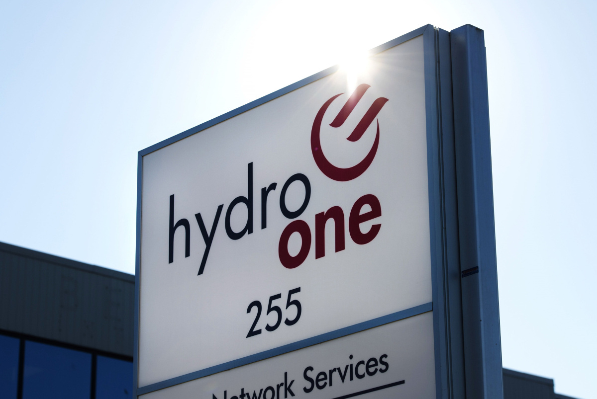 Ontario: Keep Hydro One Public!