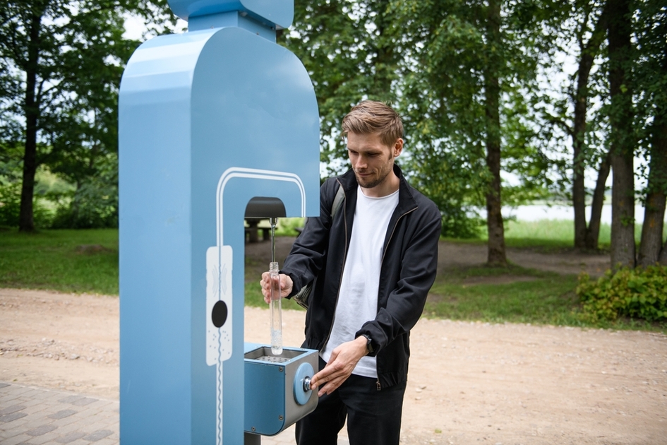 Où sont les 30 000 points d’eau potable prévus par la loi